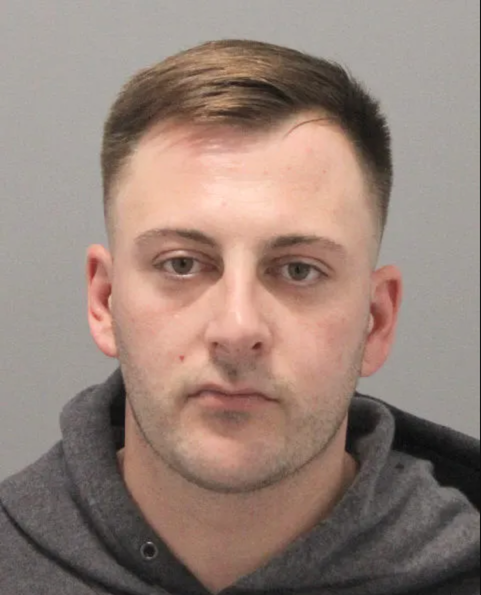 Things That Are Dumb: SNOW SCAM TRACED TO MIDVILLE MAN - The Juniper ...